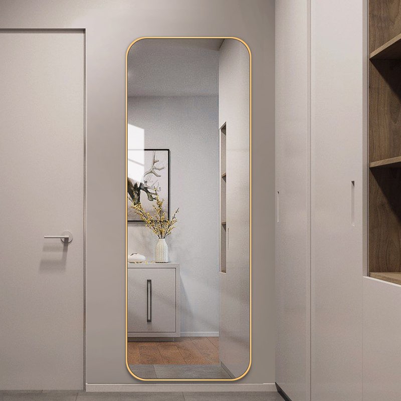 Helfigur spejl 60x170 cm m/guld ramme - Køb online hos Spejlshoppen.dk